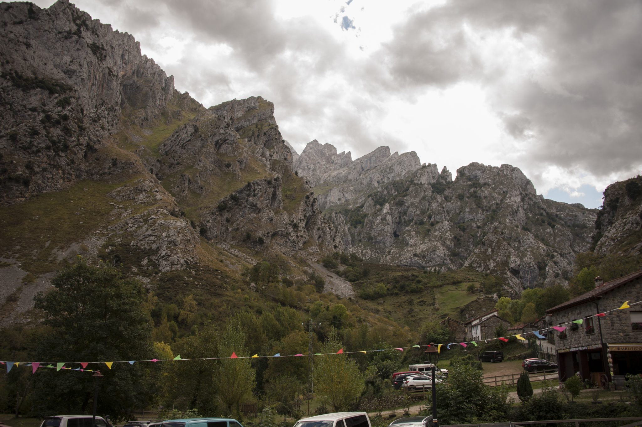 RUTA DEL CARES DESDE CAÍN - VivePicos